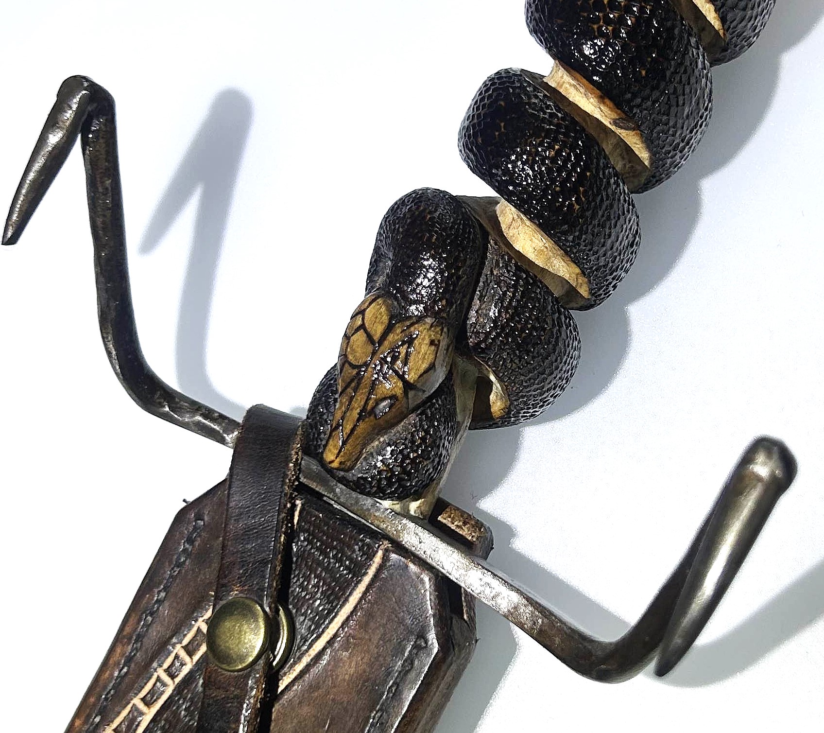 The Snake Fang Dagger (Crocs de serpent) – Coutellerie Wolfwen